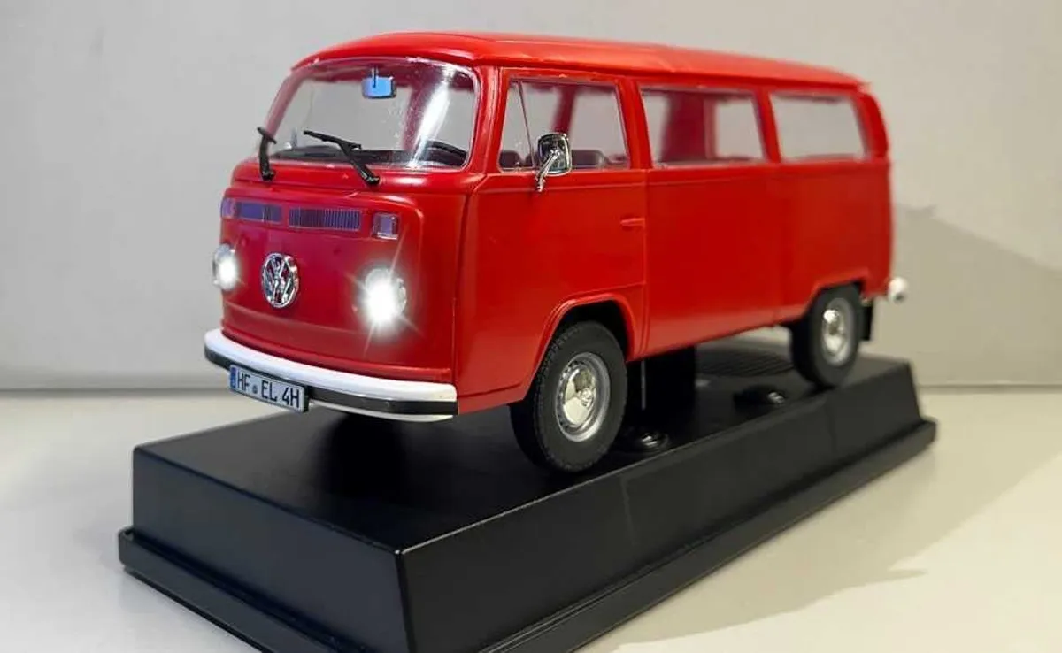 Revell Easy-Click - TECHNIK Plastikový model auta Volkswagen T2 | Plastikové modely